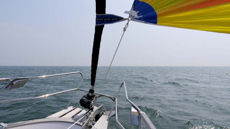 Trimming the Gennaker – S/Y Suwena